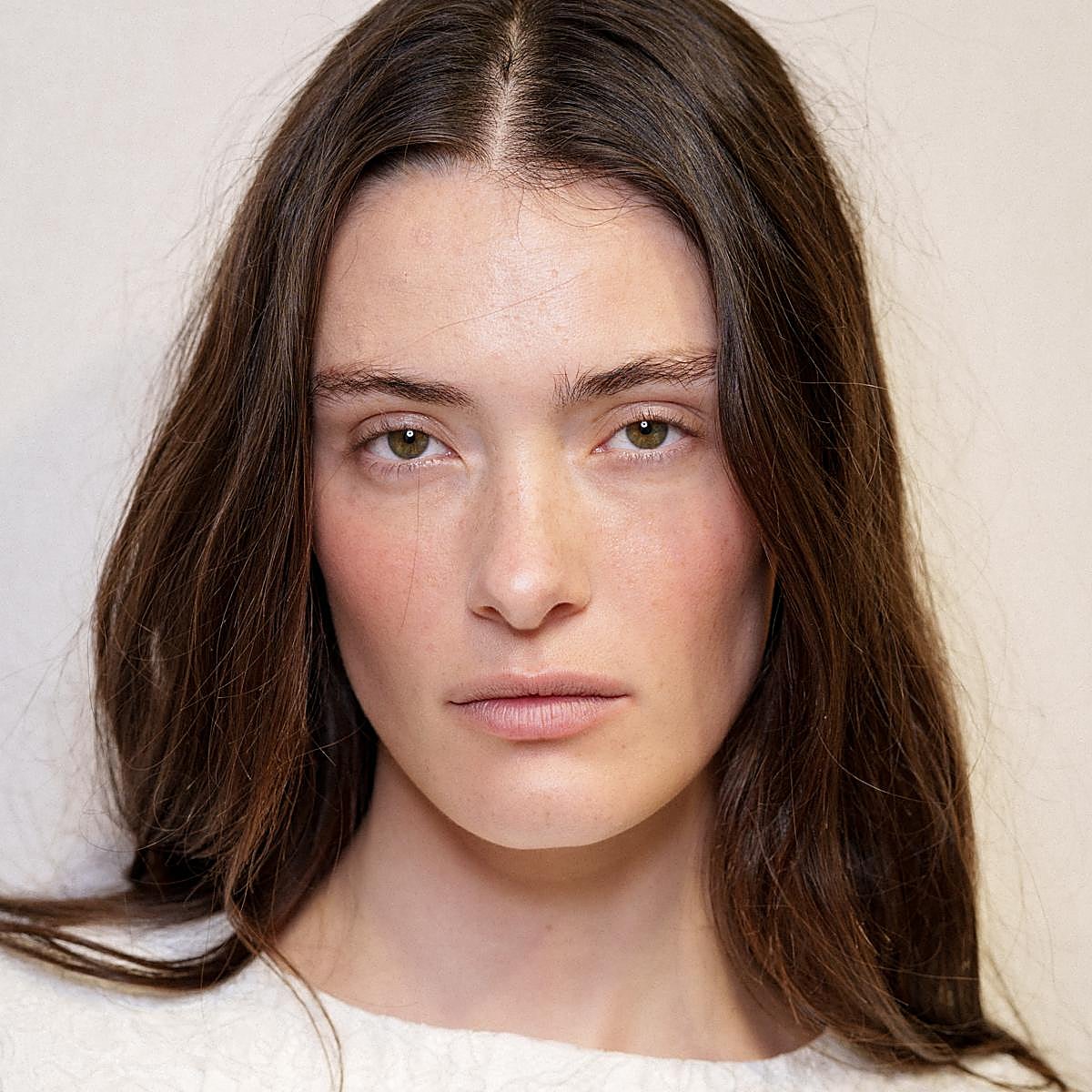 La nueva base de maquillaje que recomiendan los expertos si buscas un acabado segunda piel ...